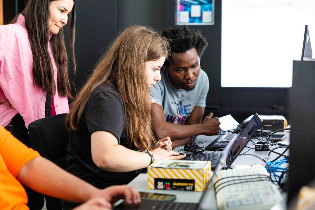 Powercoders – Futurecoders | Asuera Stiftung